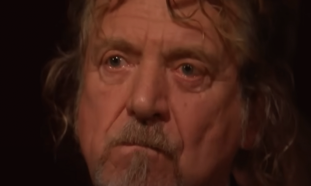 Robert Plant is visibly moved to tears as Heart takes the stage in 2012 ...