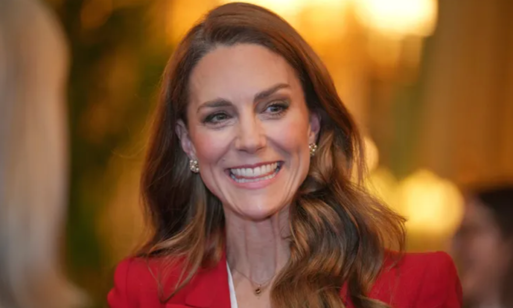 Kate Middleton Breaks Royal Tradition by Driving Herself to Event in 4 ...